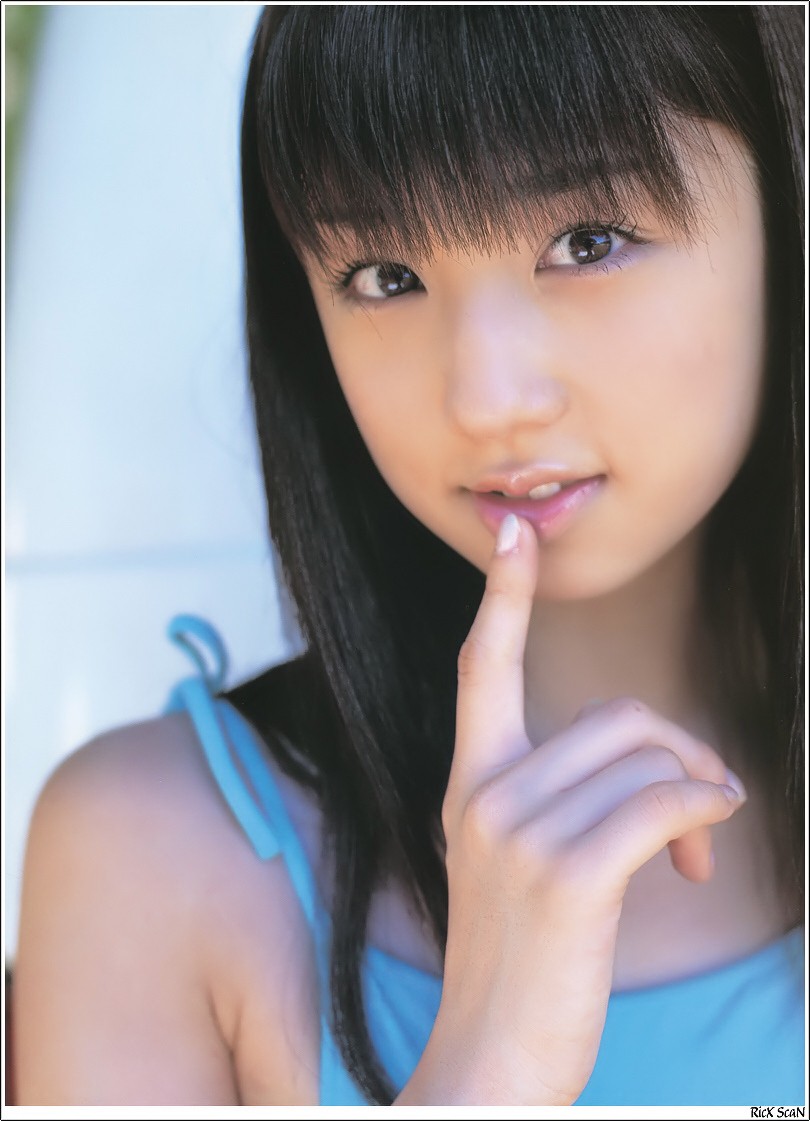 Yuko Ogura Pictures