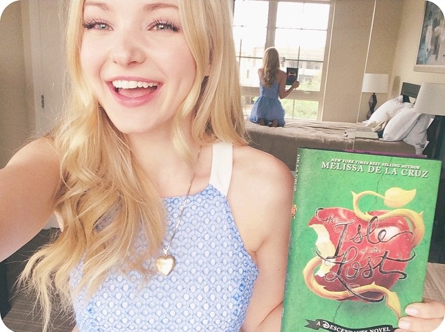 Dove Cameron Pictures