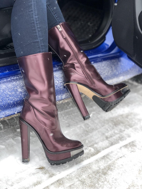 Mara Winter Pictures (74 Images)